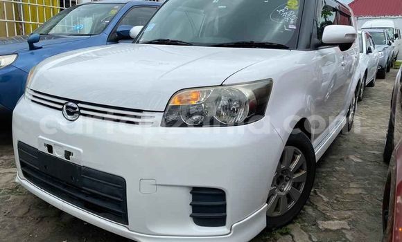 Buy used toyota corolla rumion white car in dar es salaam in dar es salaam - cartanzania