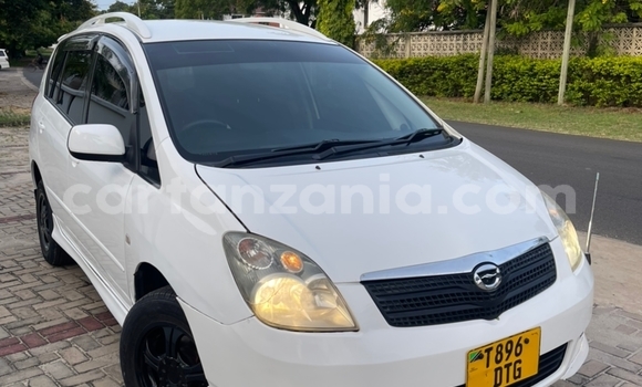 Buy used toyota spacio white car in dar es salaam in dar es salaam - cartanzania