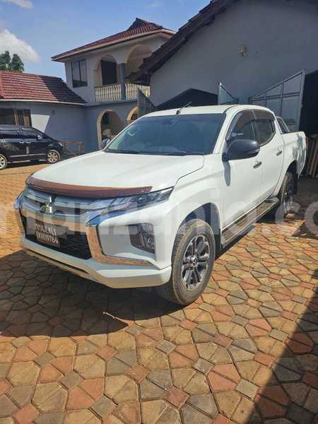 Buy used mitsubishi triton white car in dar es salaam in dar es salaam ...